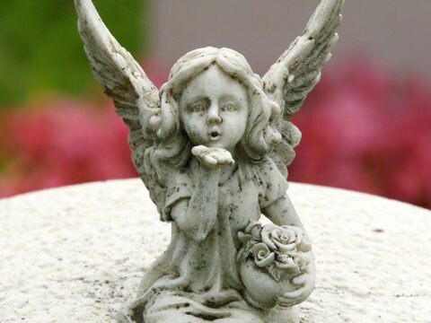 Quadruple Digit Angel Numbers: Meaning, Significance & Insights